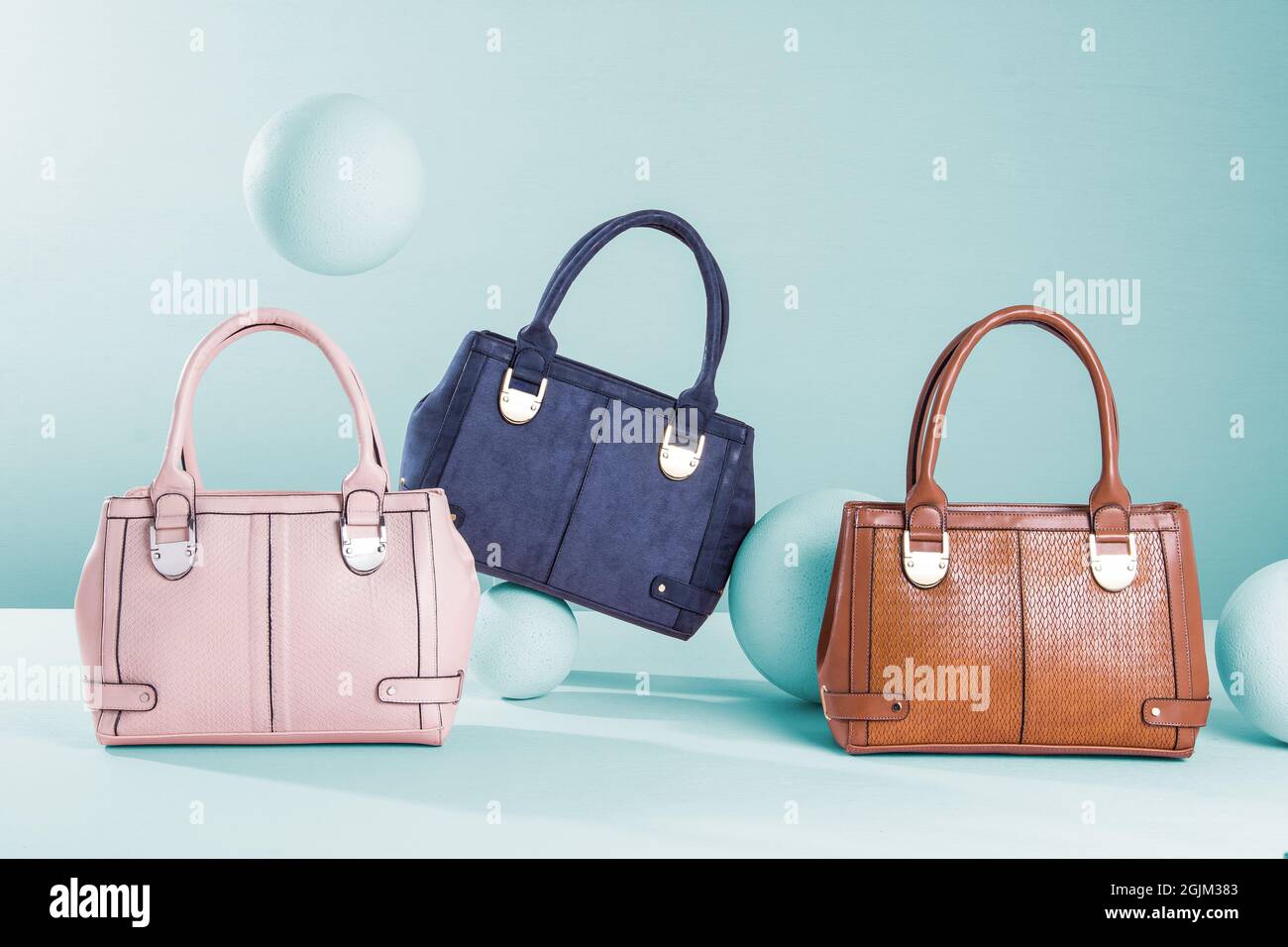 Generic fashion hi-res stock photography and images - Alamy