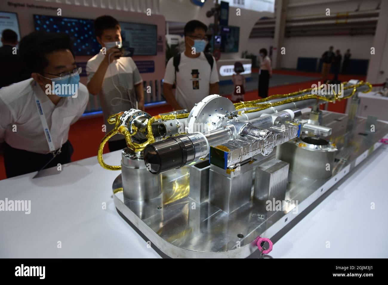 Exhibitors booth hi-res stock photography and images - Alamy