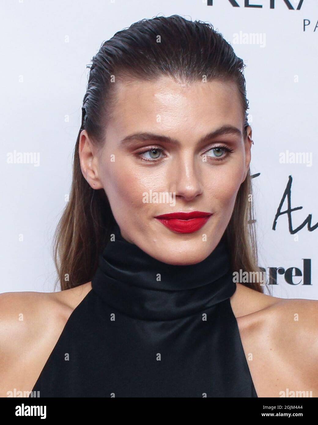 MANHATTAN, NEW YORK CITY, NEW YORK, USA - SEPTEMBER 09: Model Madison ...