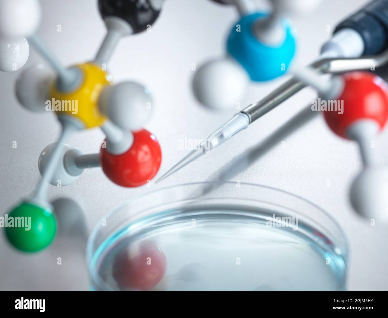 Chemical structure analysis hi-res stock photography and images - Alamy