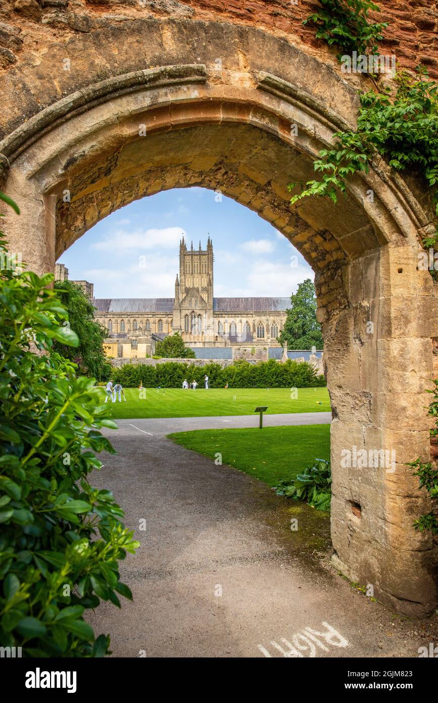 Wells and somerset tourism hi-res stock photography and images - Alamy