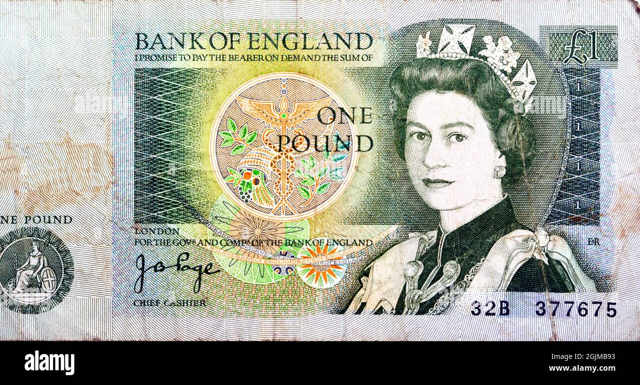 Old British Pound UK, English money banknote bill Stock Photo - Alamy