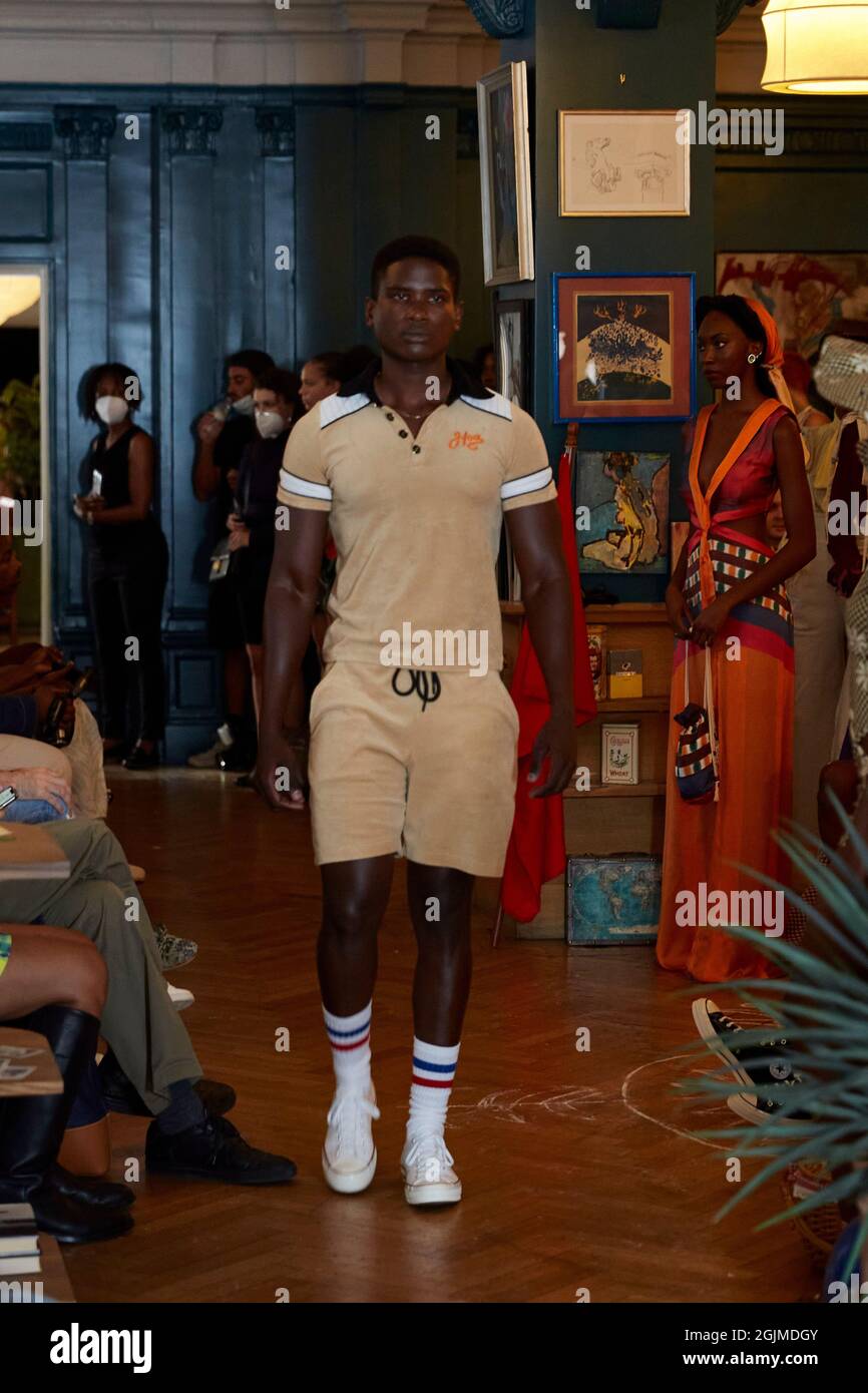 Rebecca sullivan hi-res stock photography and images - Alamy