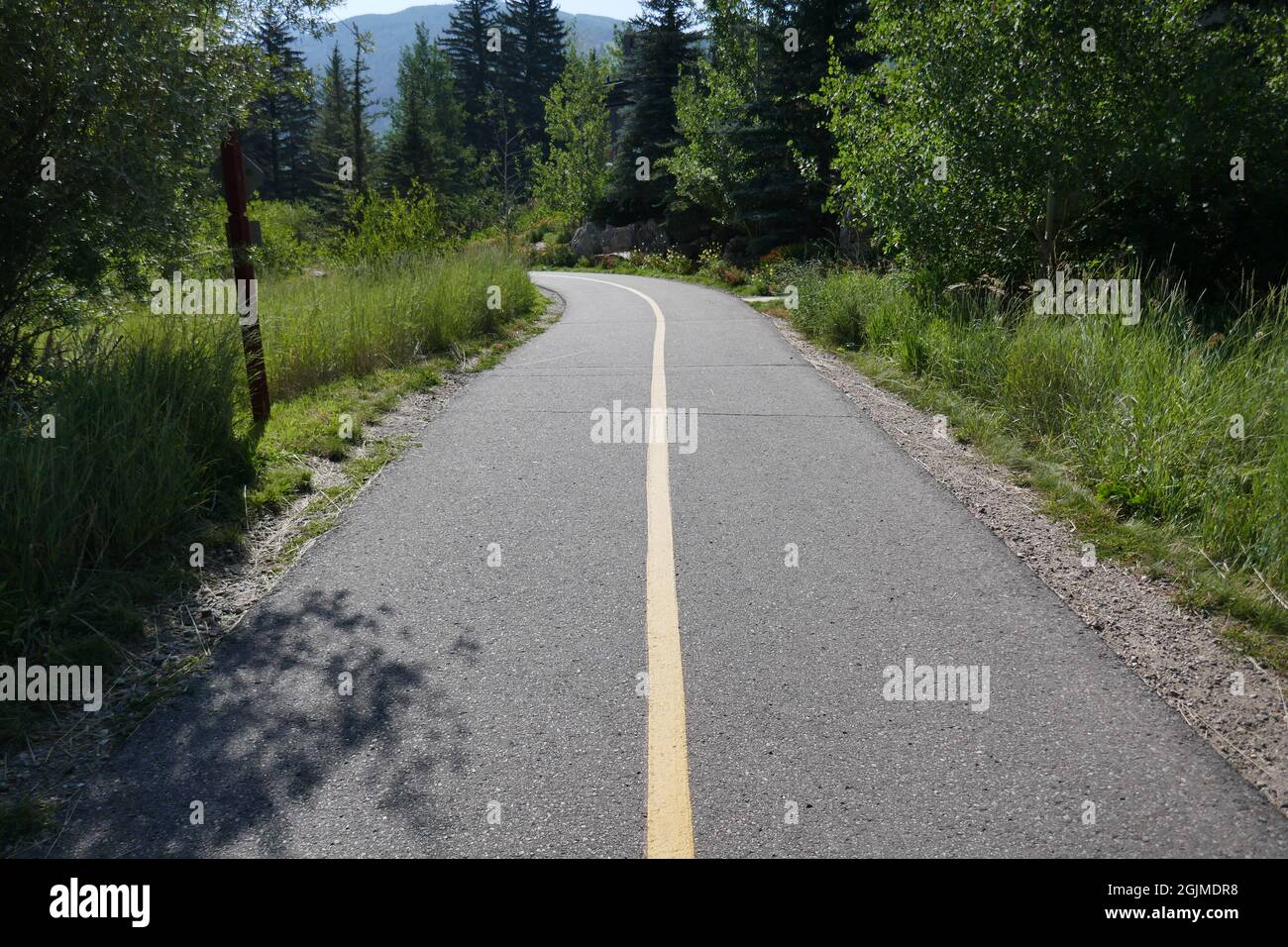 Drive through the countryside hi-res stock photography and images - Alamy