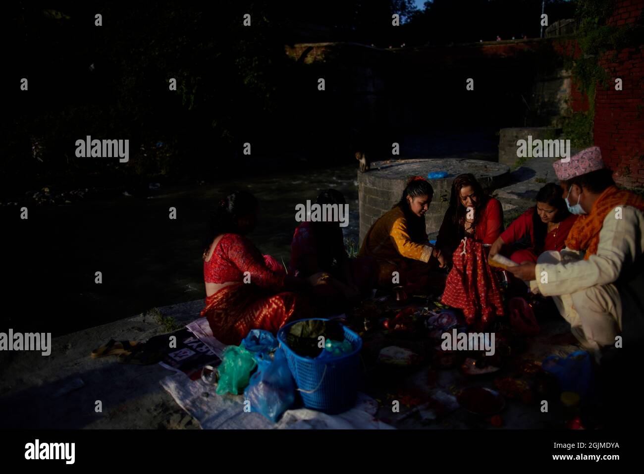 Hindu rishi hi-res stock photography and images - Alamy