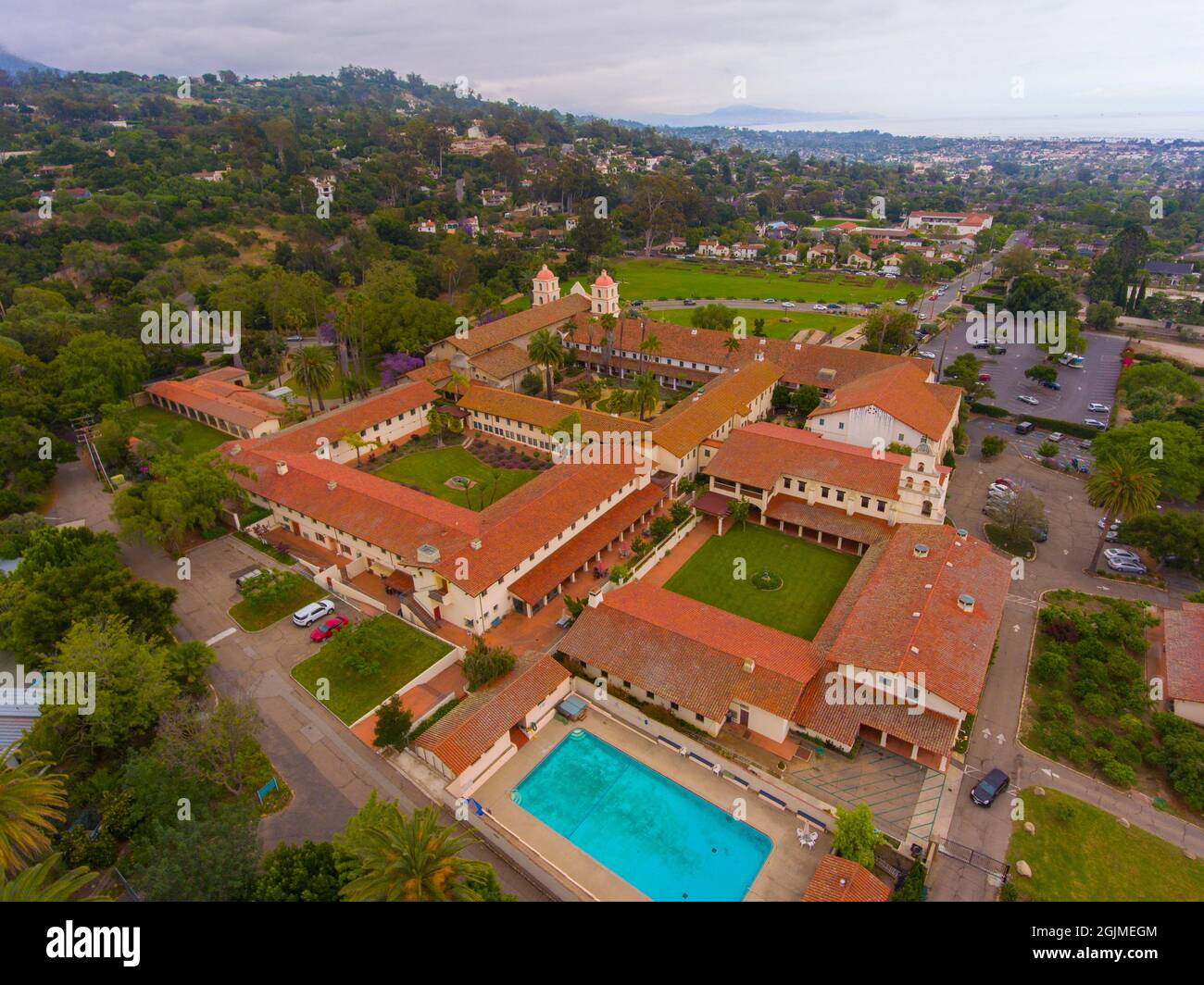 Old mission santa barbara hi-res stock photography and images - Alamy