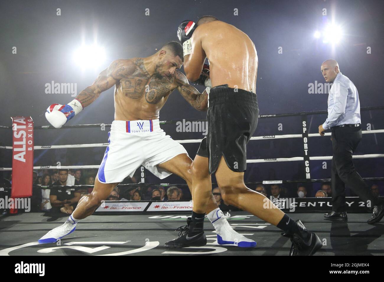Paris, France. 10th Sep, 2021. Tony Yoka versus Petar Milas during the ...