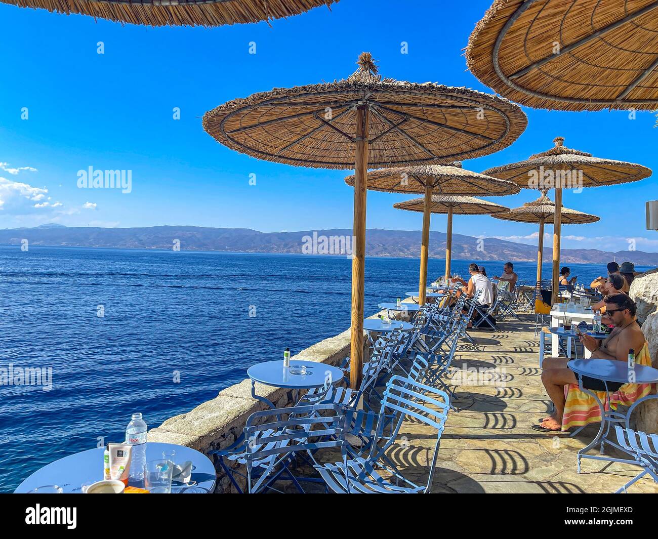 Hydra restaurants hi-res stock photography and images - Alamy