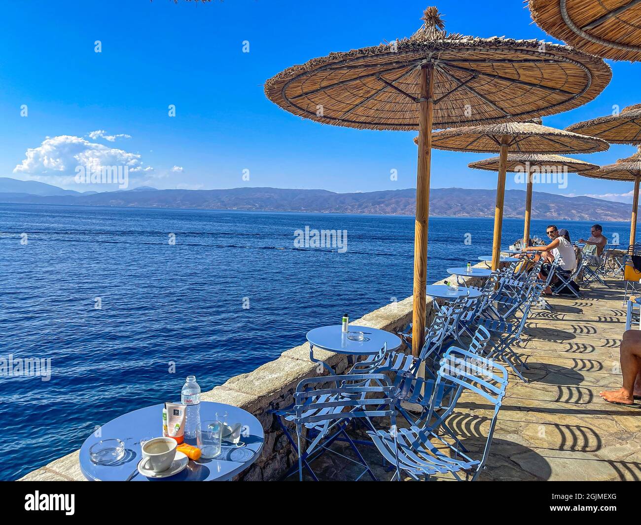 Hydra restaurants hi-res stock photography and images - Alamy