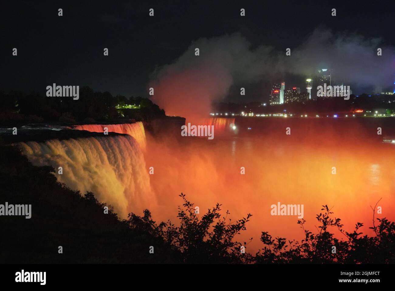 Niagara Falls Night View