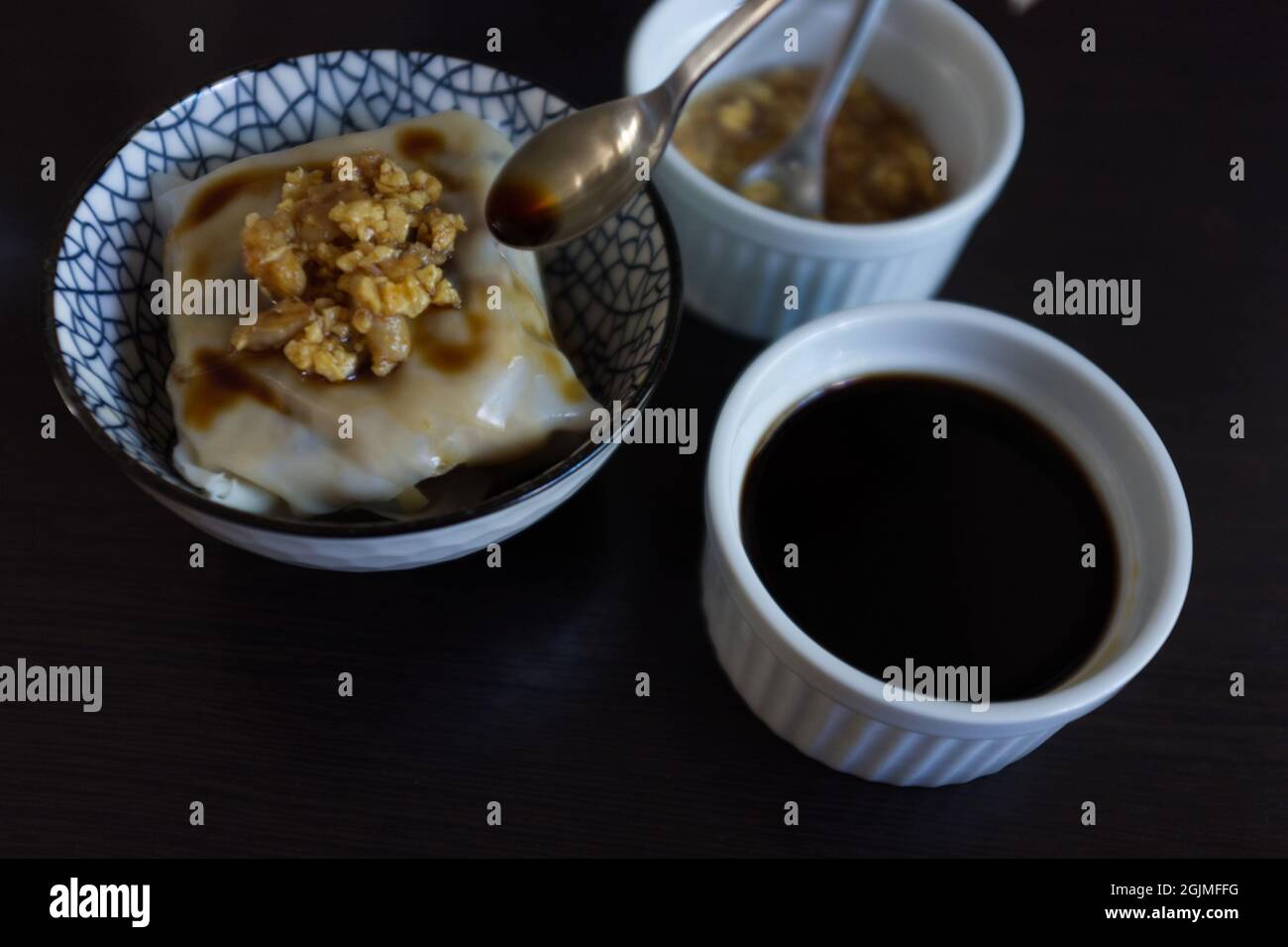 Chinese Steamed Rice Noodle Rolls whit bamboo shoot Stock Photo - Alamy