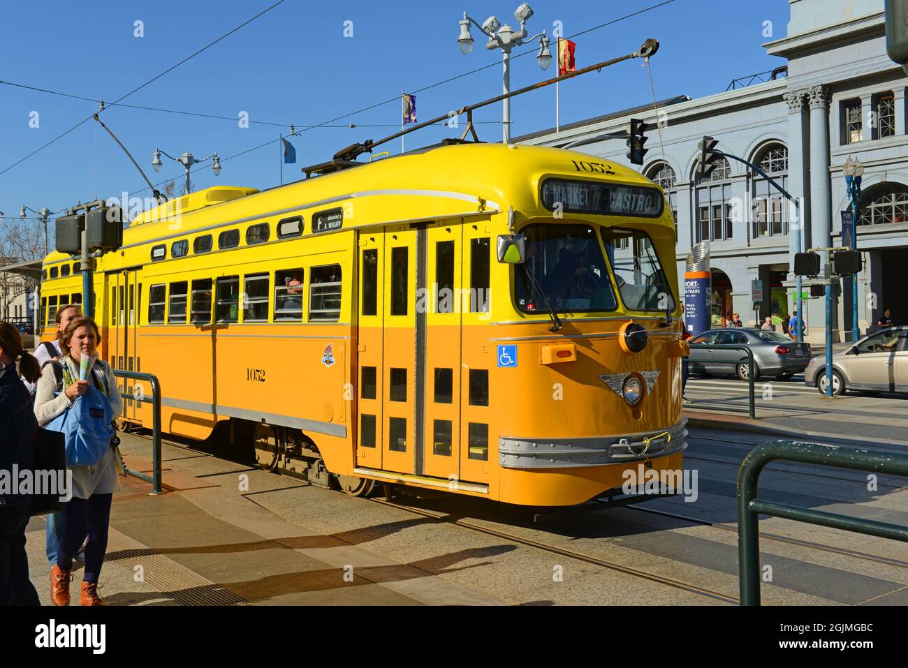 F-line Antique PCC streetcar No.1052 Los Angeles on Embarcadero and ...