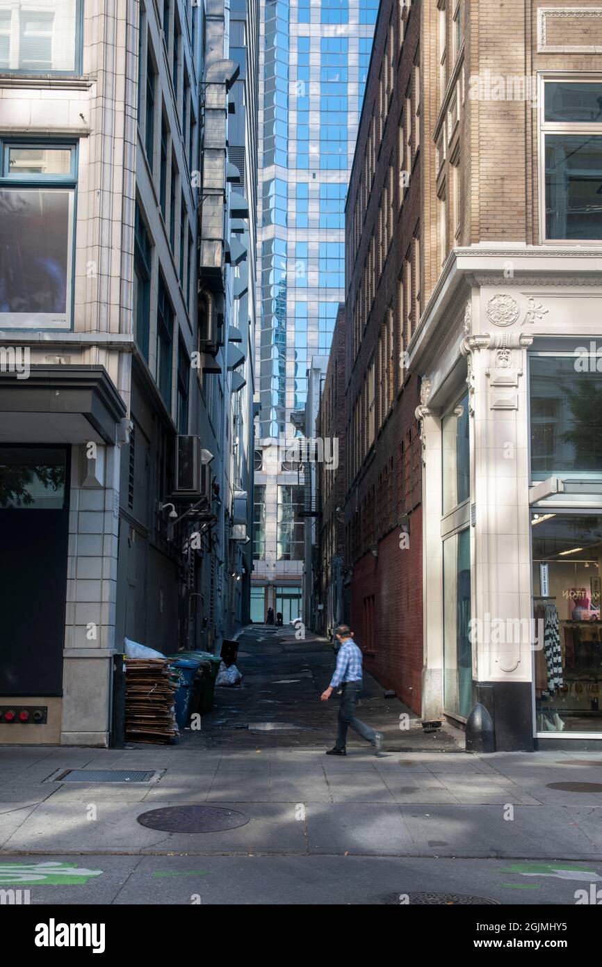 Seattle downtown alleyway hi-res stock photography and images - Alamy