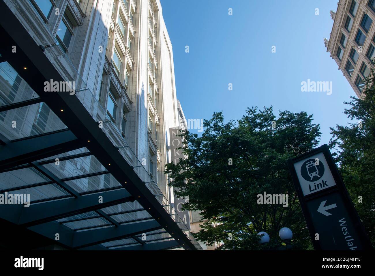 Seattle downtown alleyway hi-res stock photography and images - Alamy