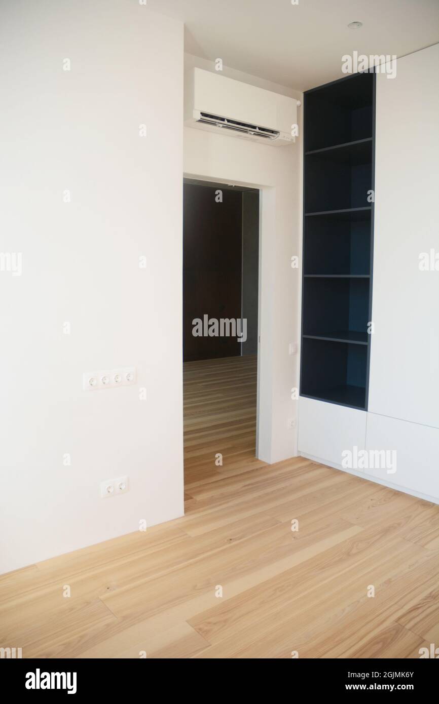Wood Flooring with air conditioner, modern wall as interior room design ...