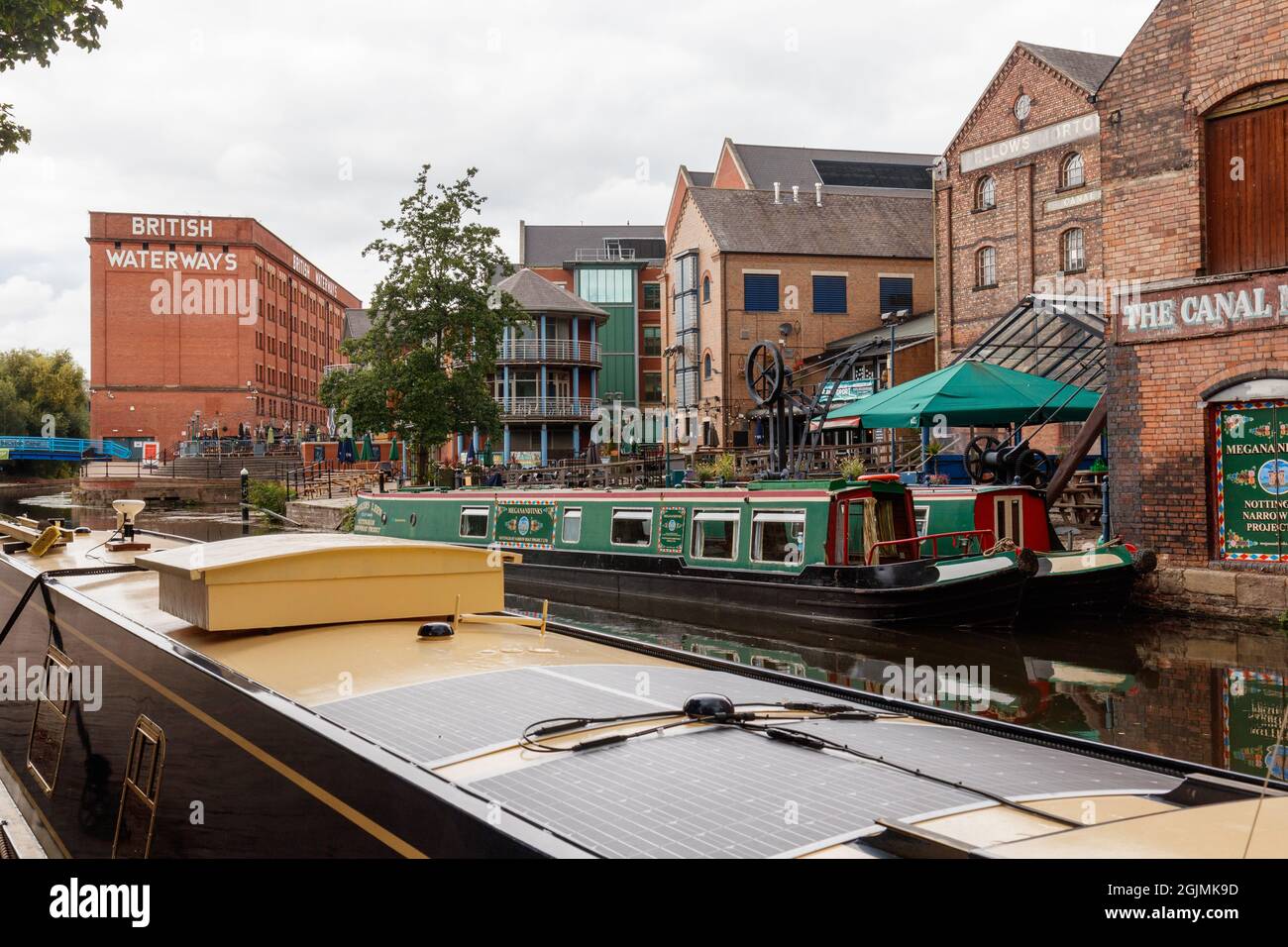 The Nottingham and Beeston canal, Nottingham Stock Photo - Alamy