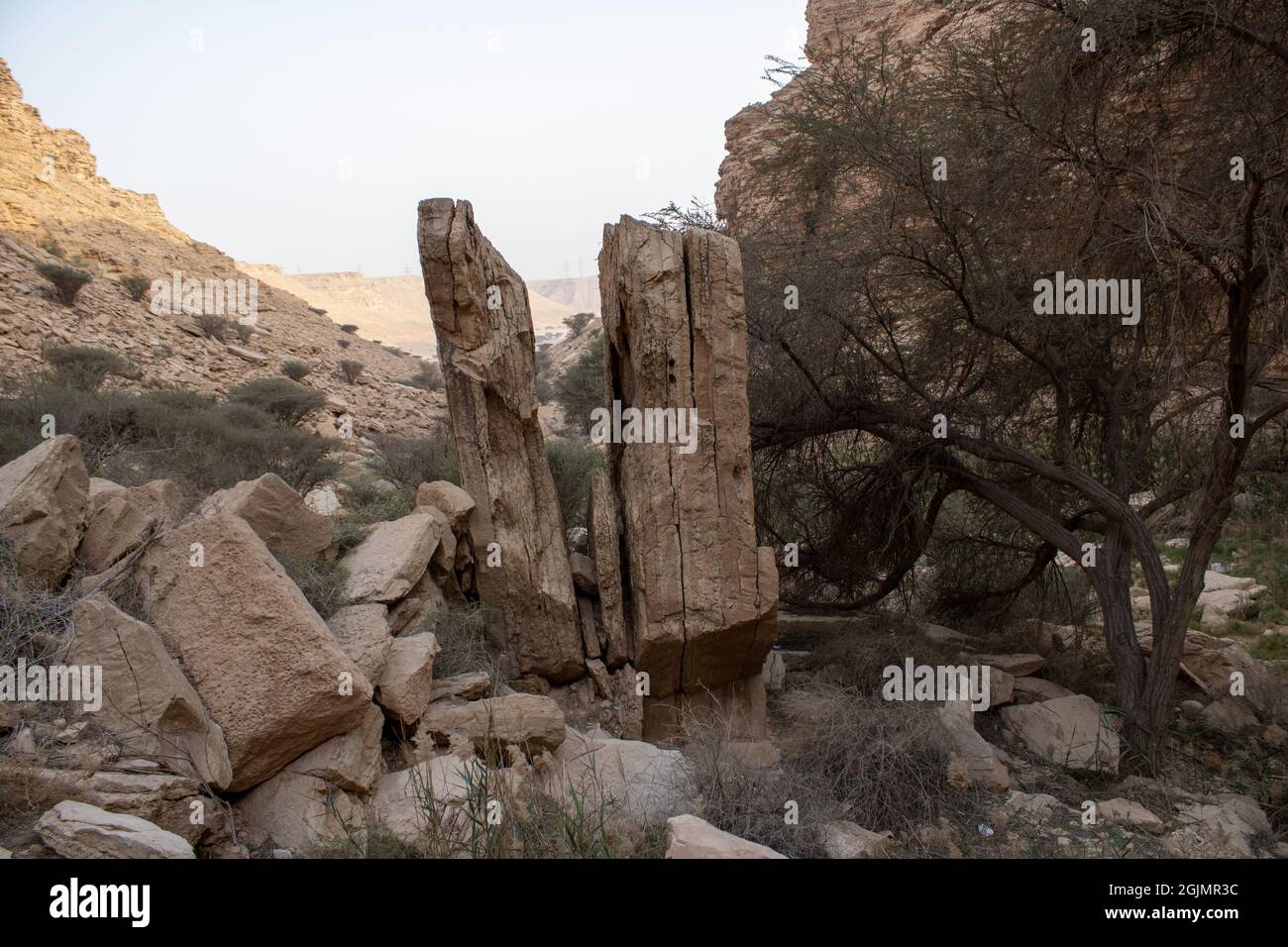 A naturally splitted rock in the Sha'ib Luha Valley near Riyadh Stock ...