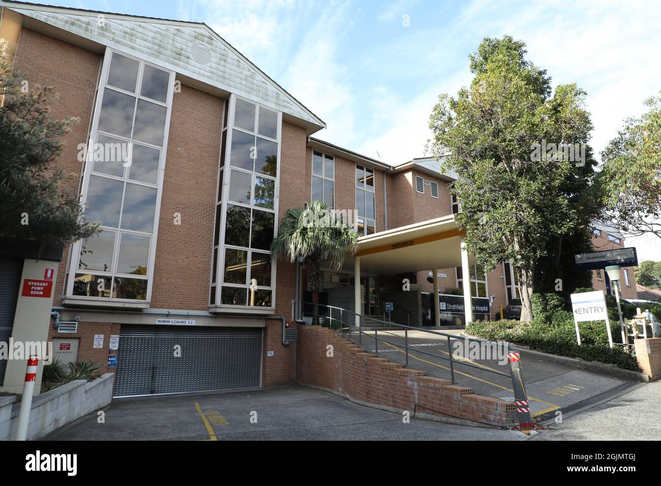 Strathfield private hospital hi-res stock photography and images - Alamy
