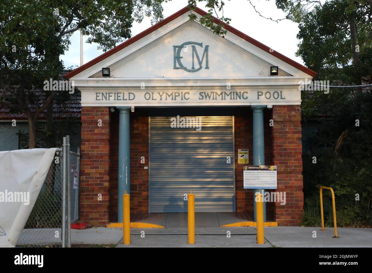 Enfield aquatic centre hi-res stock photography and images - Alamy