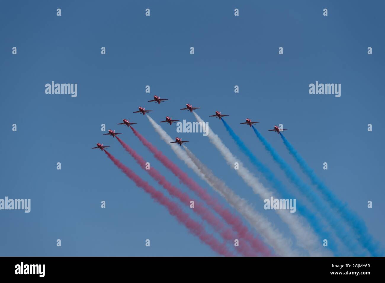 Red arrows with spare aircraft hi-res stock photography and images - Alamy