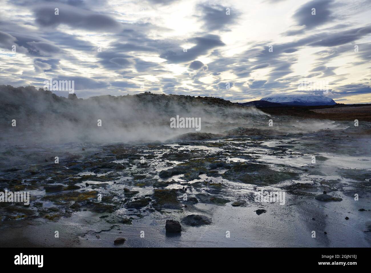 Steam rising from the ground hi-res stock photography and images - Alamy