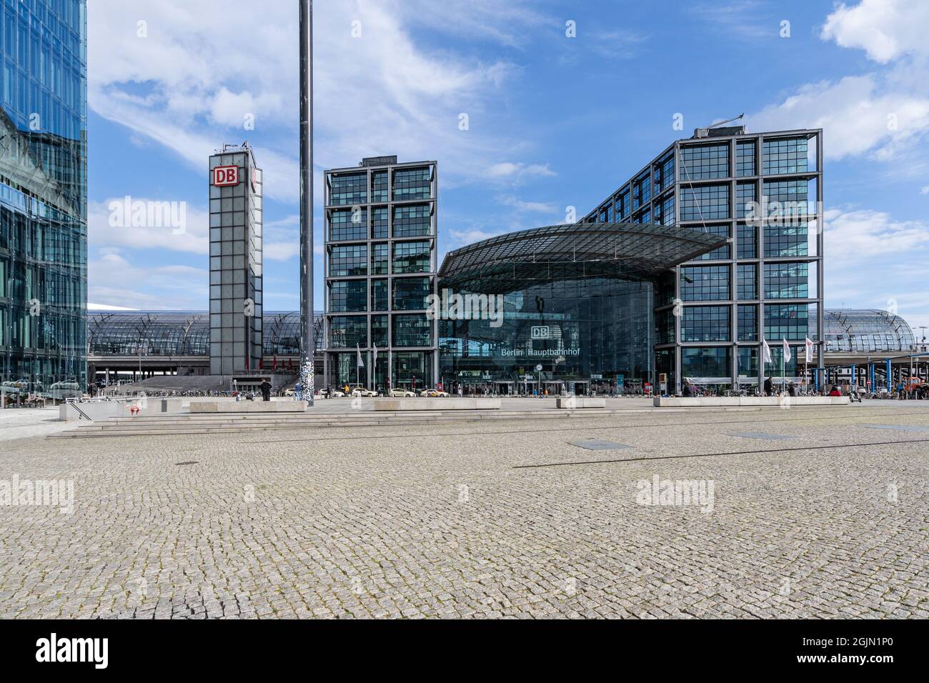 View of the main entrance of Berlin Central Station from the forecourt ...