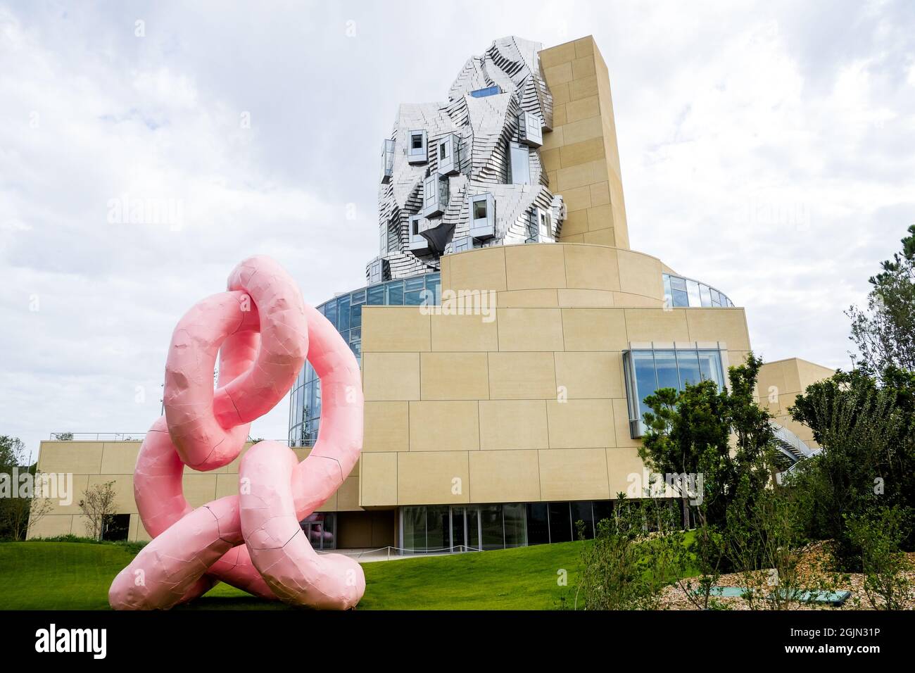 Scatue hi-res stock photography and images - Alamy