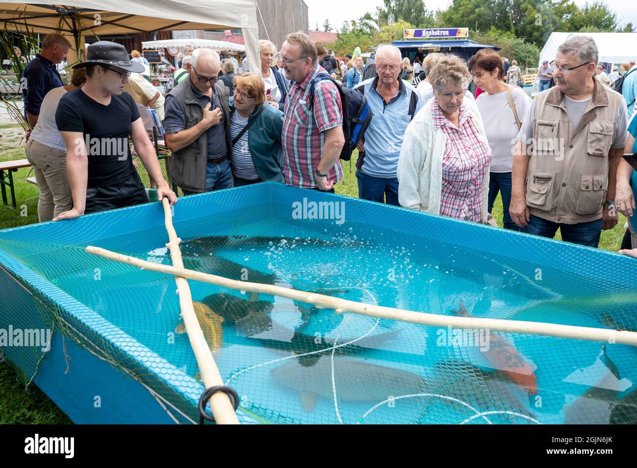 Marvin weeks hi-res stock photography and images - Alamy