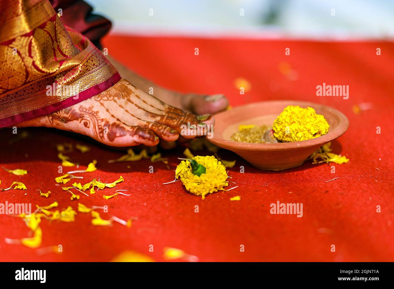 Mehndi Plates Decoration