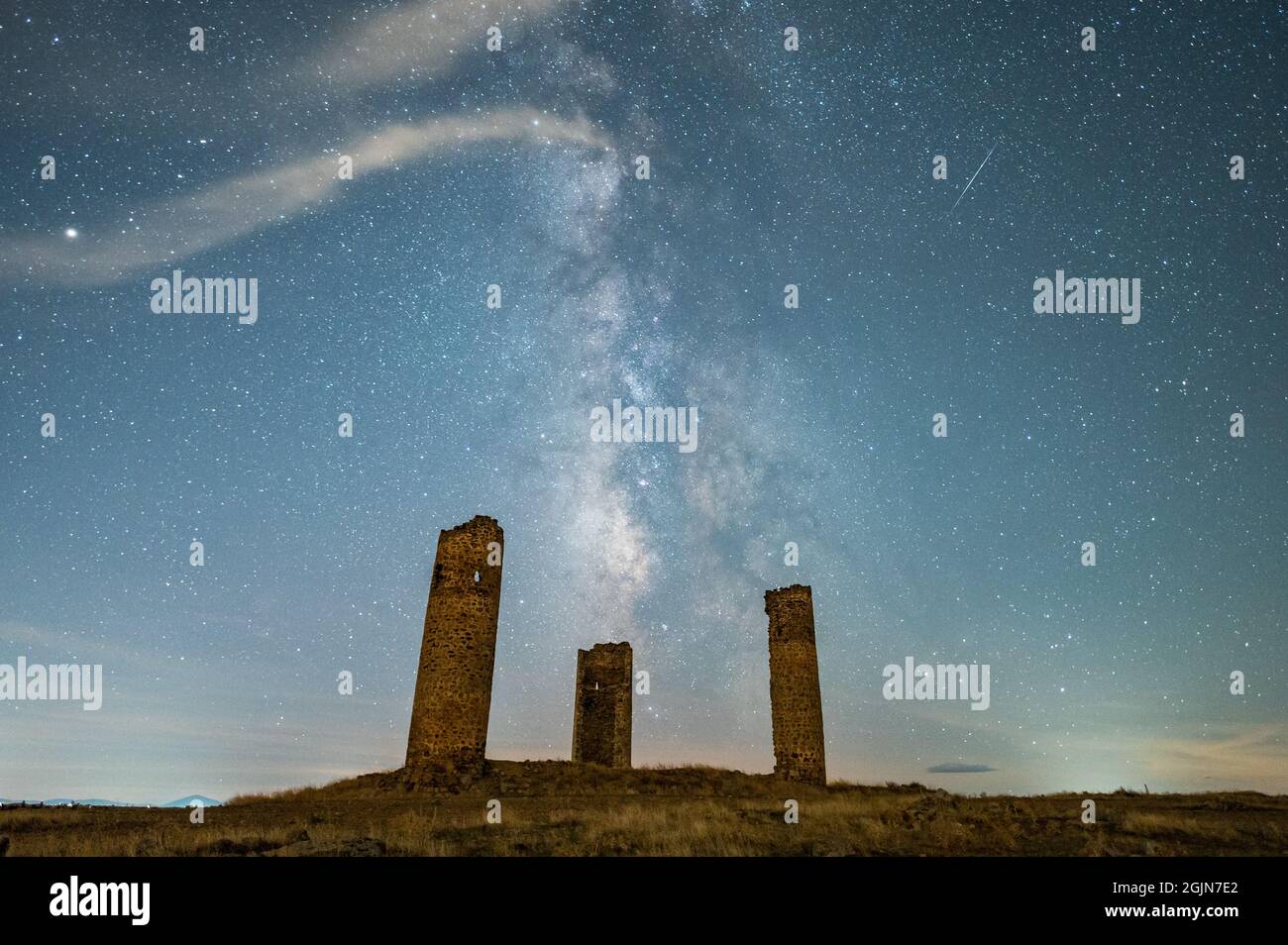 Galvez, Spain. 10th Sep, 2021. A shooting star crossing the sky with ...