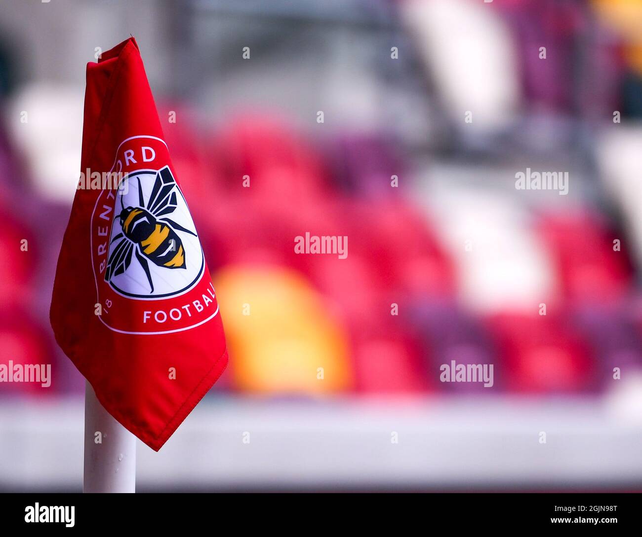 Brighton stadium corner flag hi-res stock photography and images - Alamy