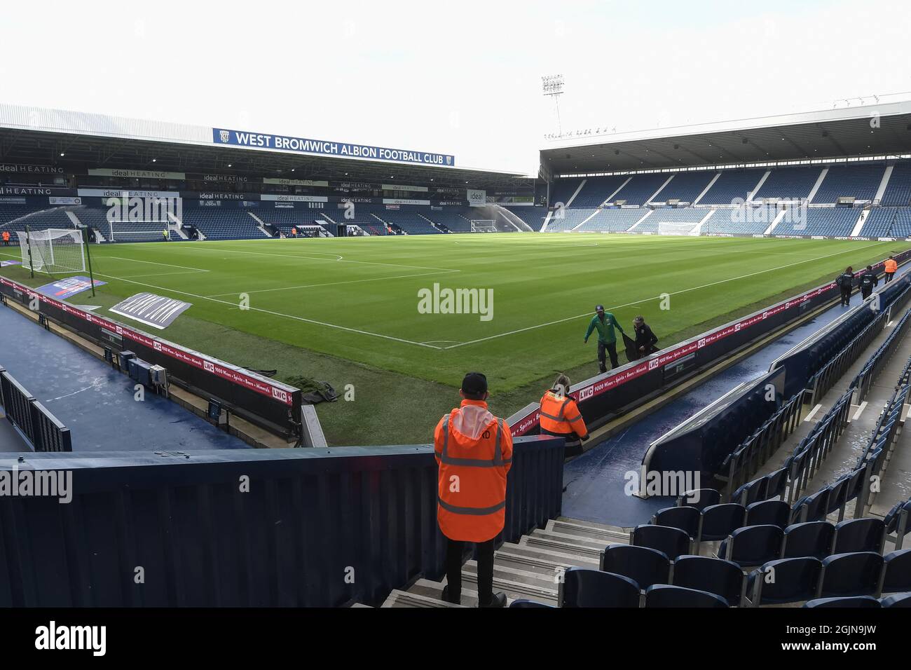 Hawthorns stadium view hi-res stock photography and images - Alamy