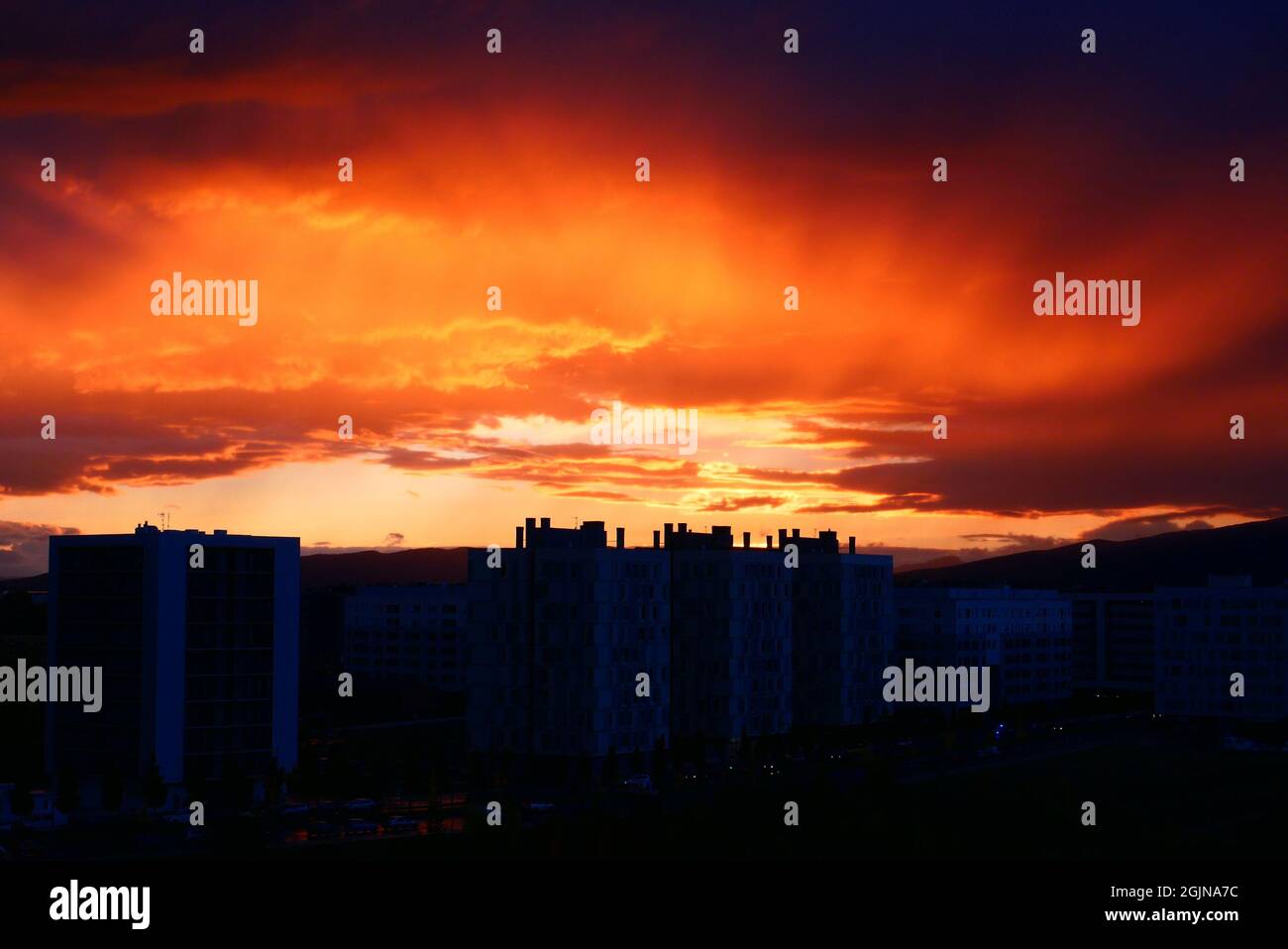 Night city air view buildings hi-res stock photography and images - Alamy