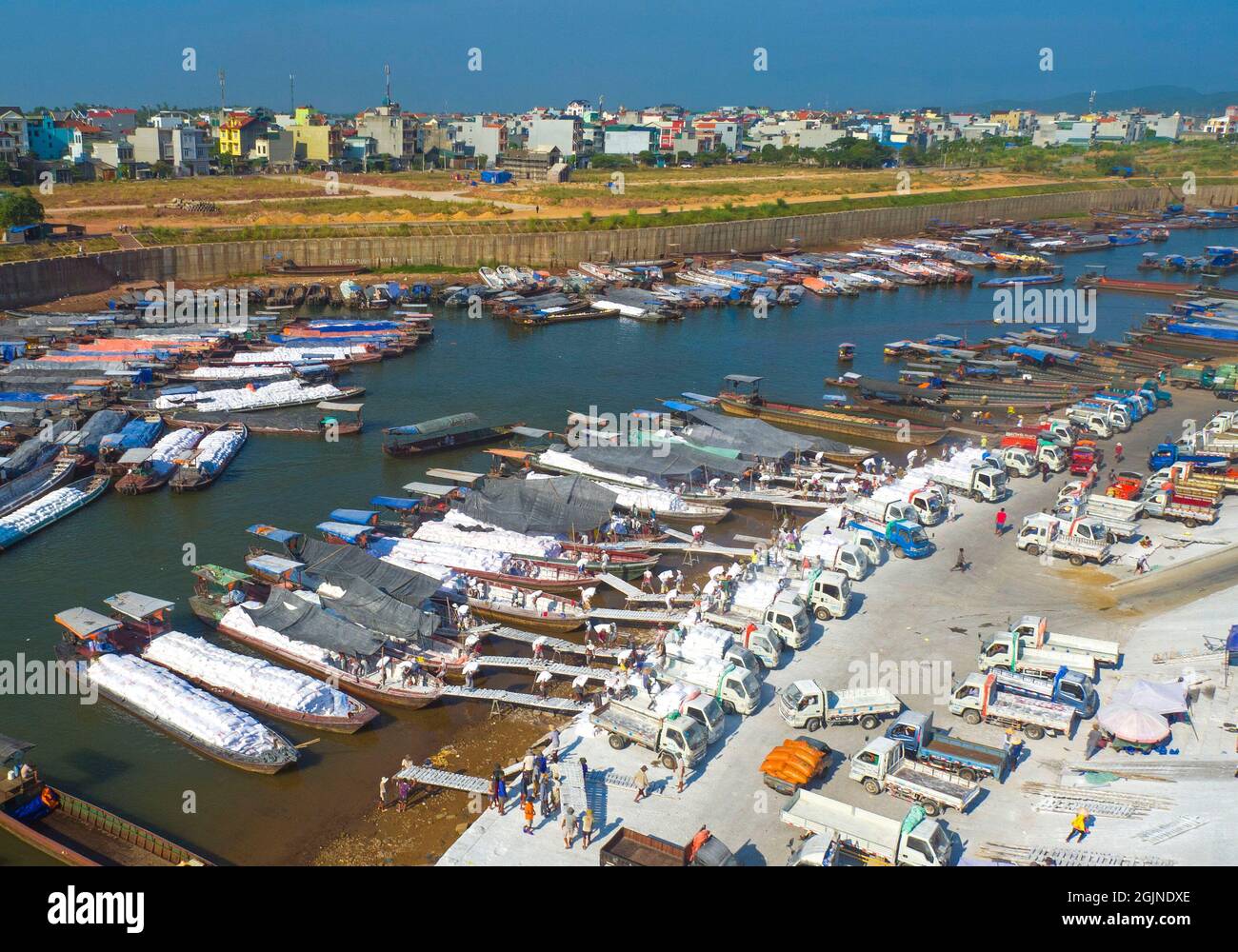 Beilun river hi-res stock photography and images - Alamy