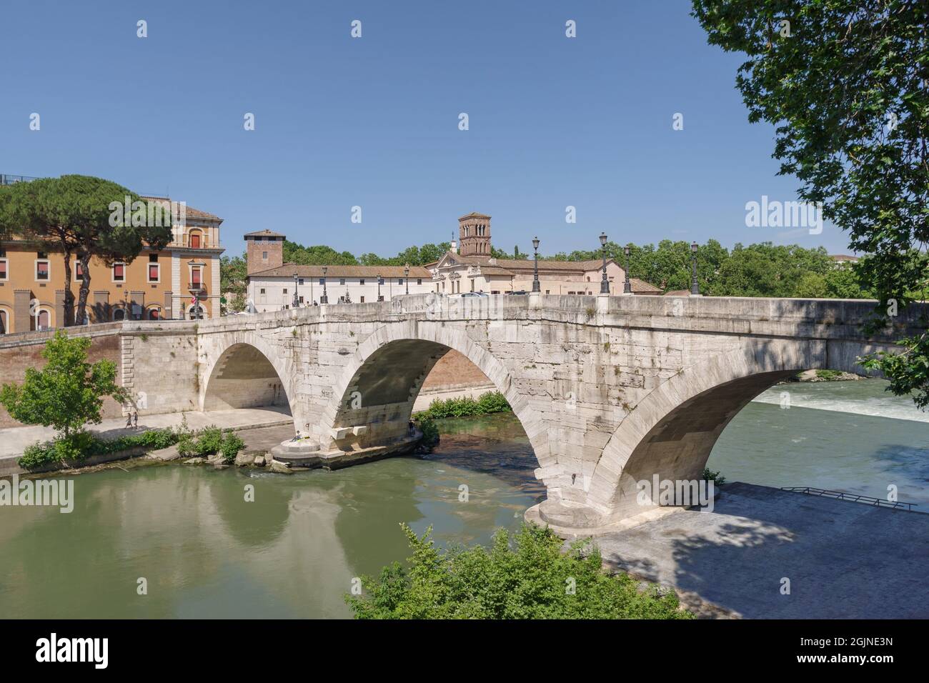 Tiber island (Isola Tiberina) and Tiber river in Rome, Italy Stock ...