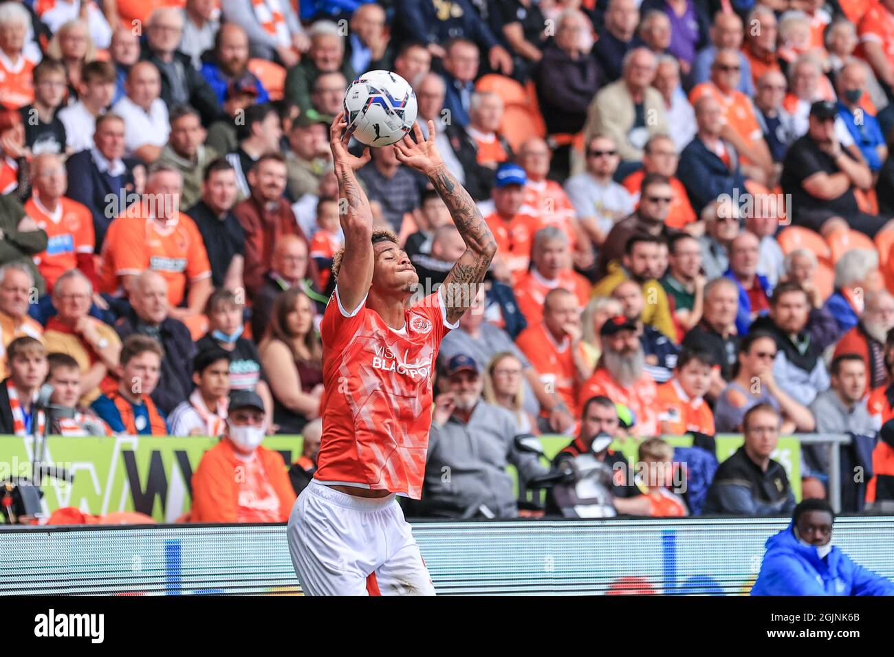 Jordan Gabriel #4 Of Blackpool takes a throw-in Stock Photo - Alamy