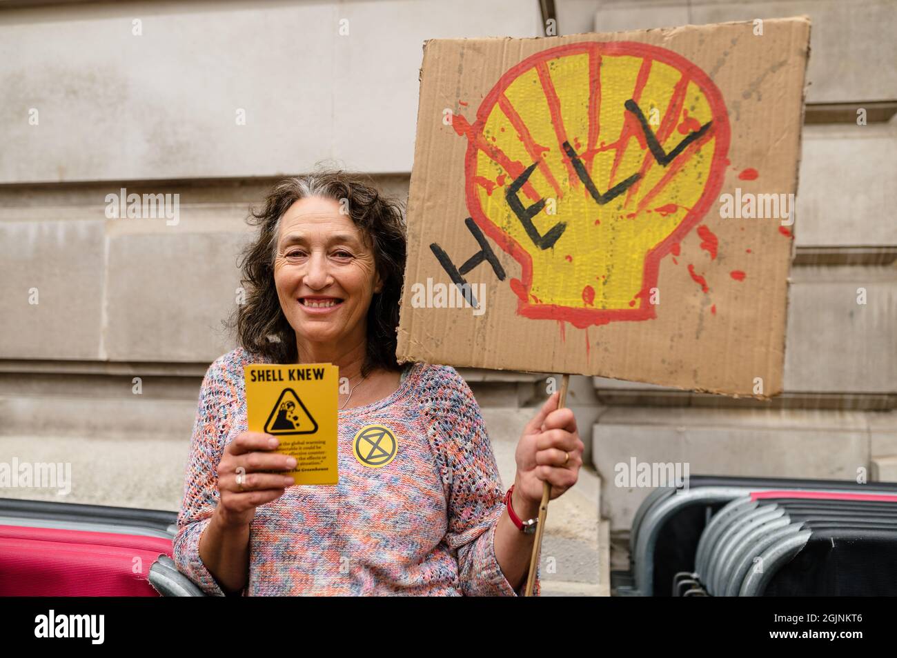 London, UK. 29th Aug, 2021. Extinction Rebellion Scientists outreach ...