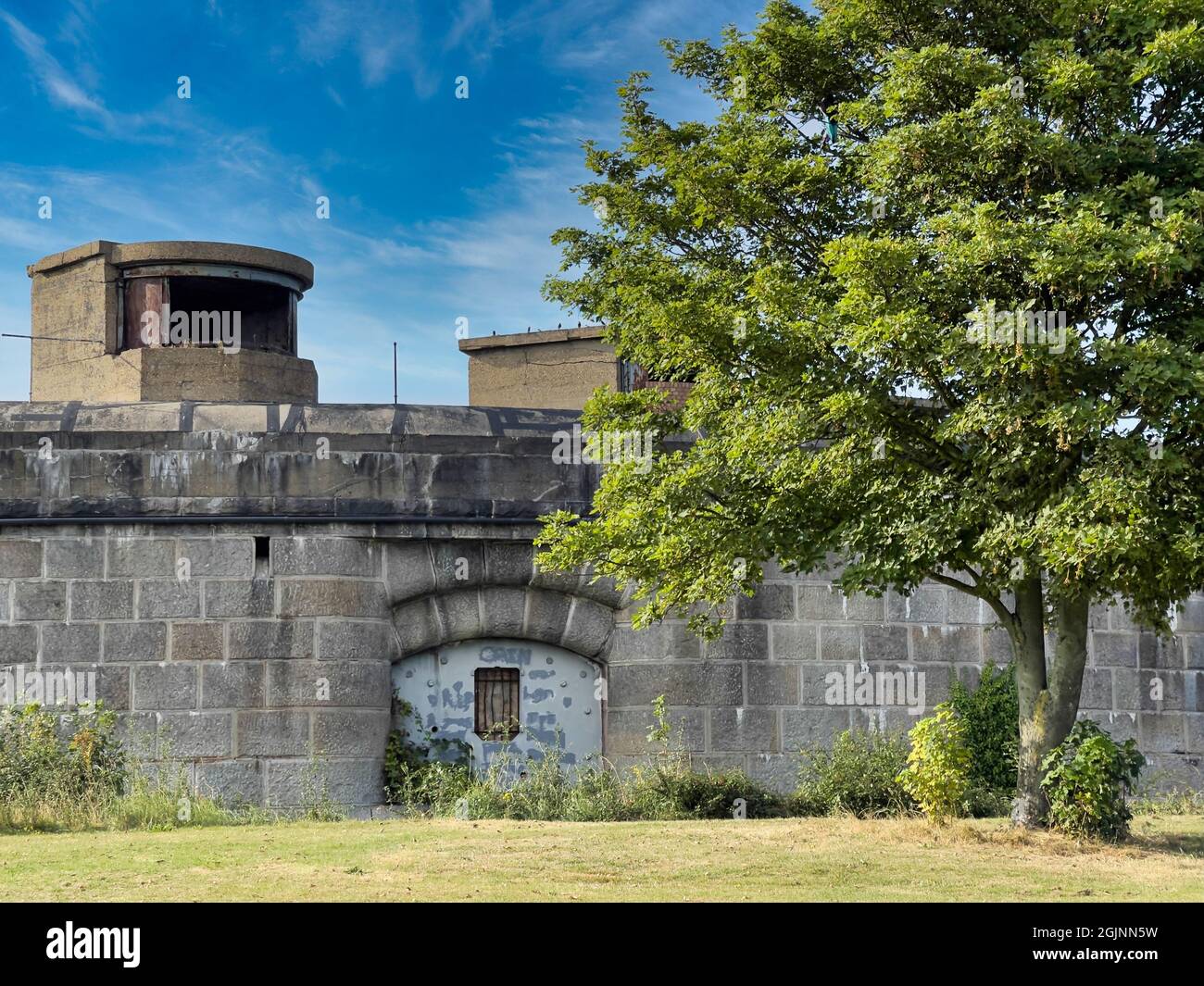 Coalhouse fort battery hi-res stock photography and images - Alamy