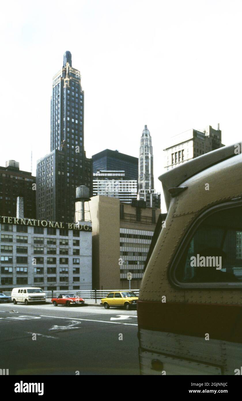 Downtown chicago 1970s hi-res stock photography and images - Alamy