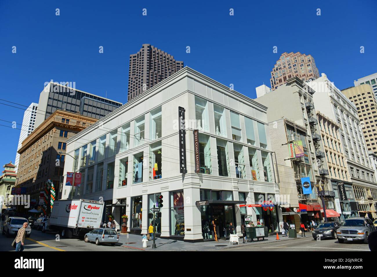 Modern commercial buildings at 290 Sutter Street at Grant Avenue in ...