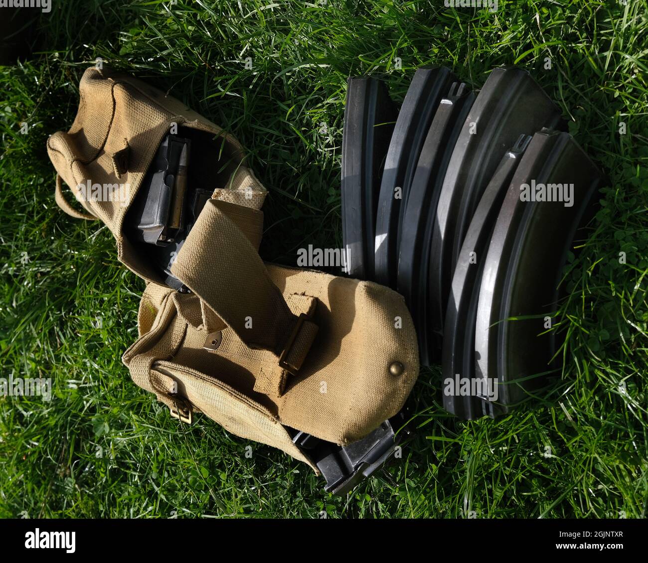 The Bren gun was a series of light machine guns made by Britain in the ...