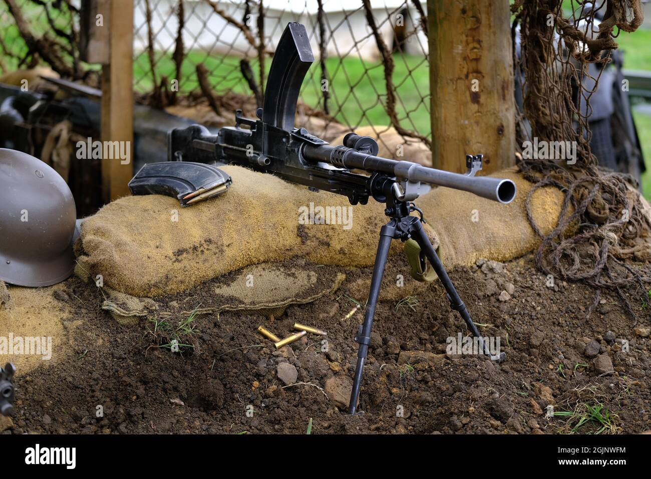 Second world war machine gun Stock Photo - Alamy