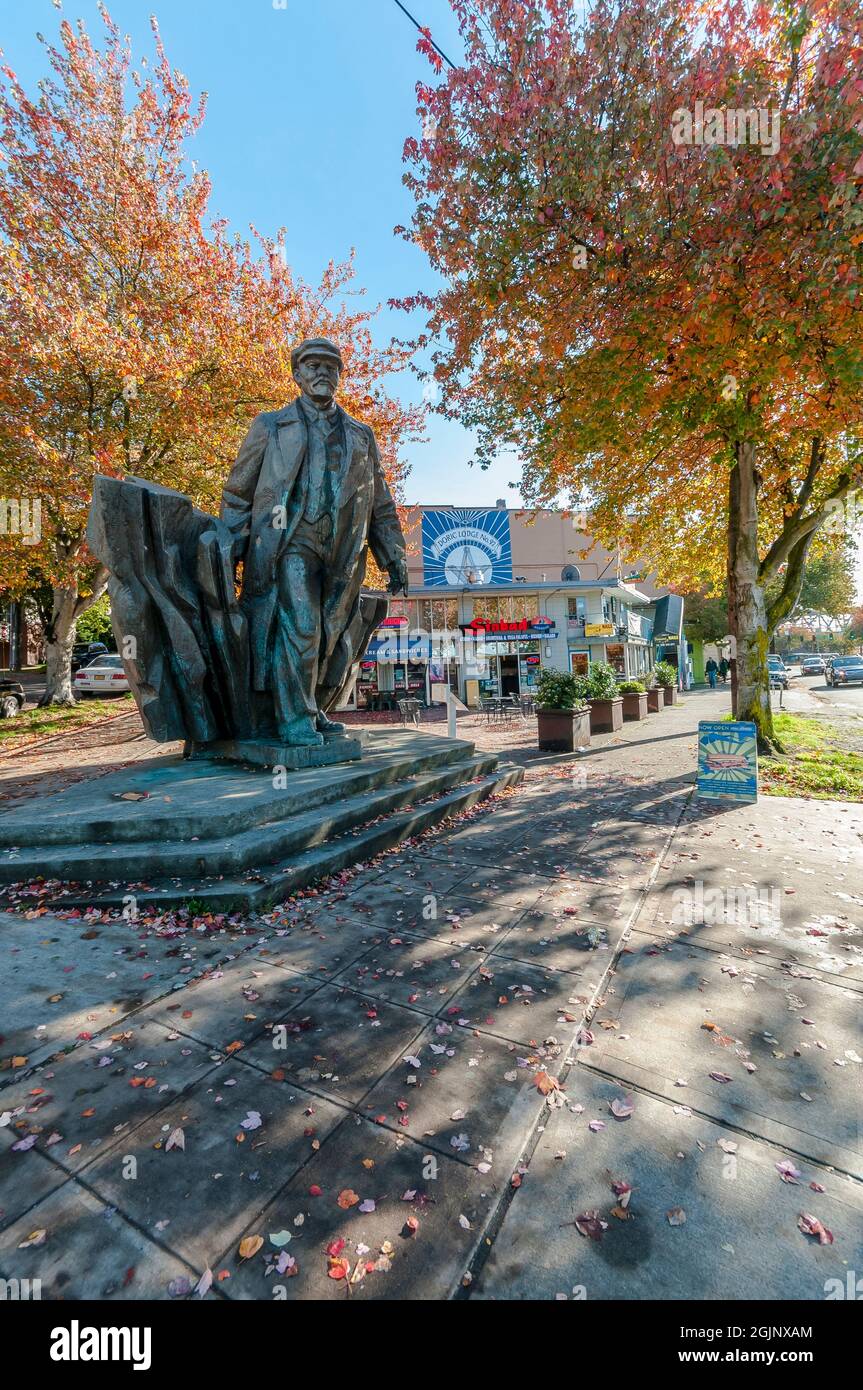 Statue of Vladimir Lenin in Fremont, Washington Stock Photo - Alamy