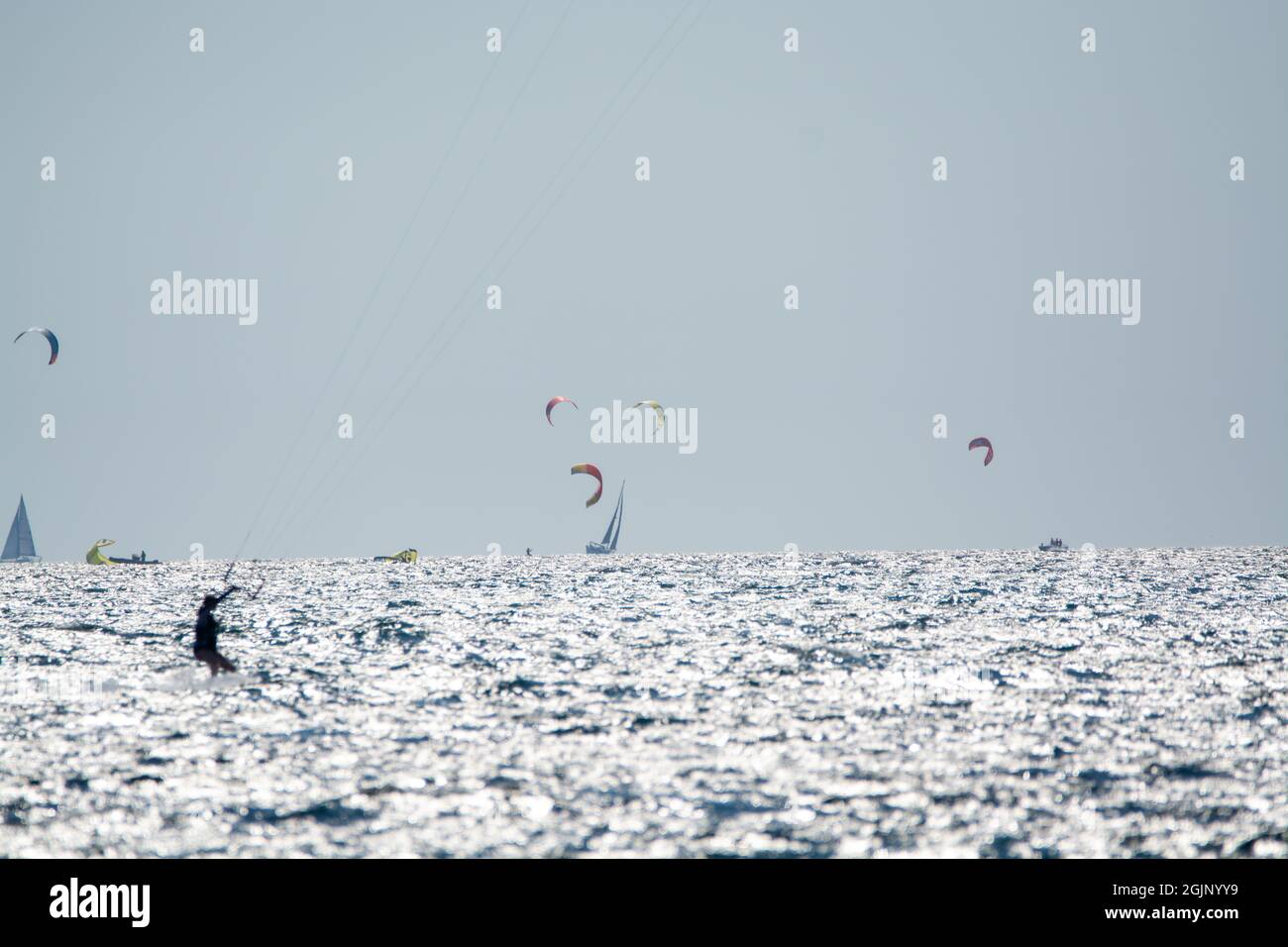 Flyingwing hi-res stock photography and images - Alamy