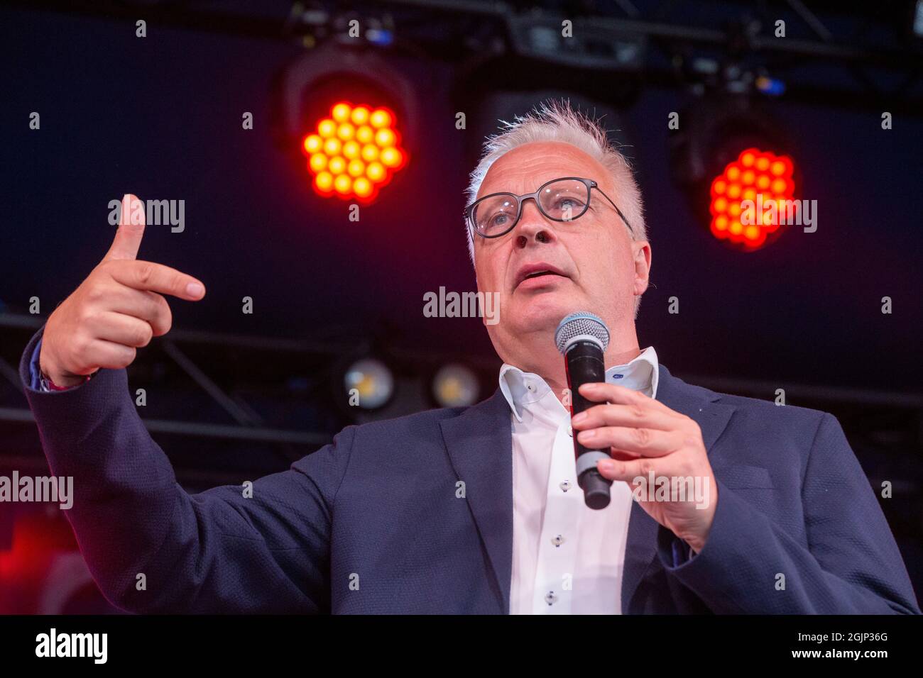 Peter Mertens High Resolution Stock Photography and Images - Alamy