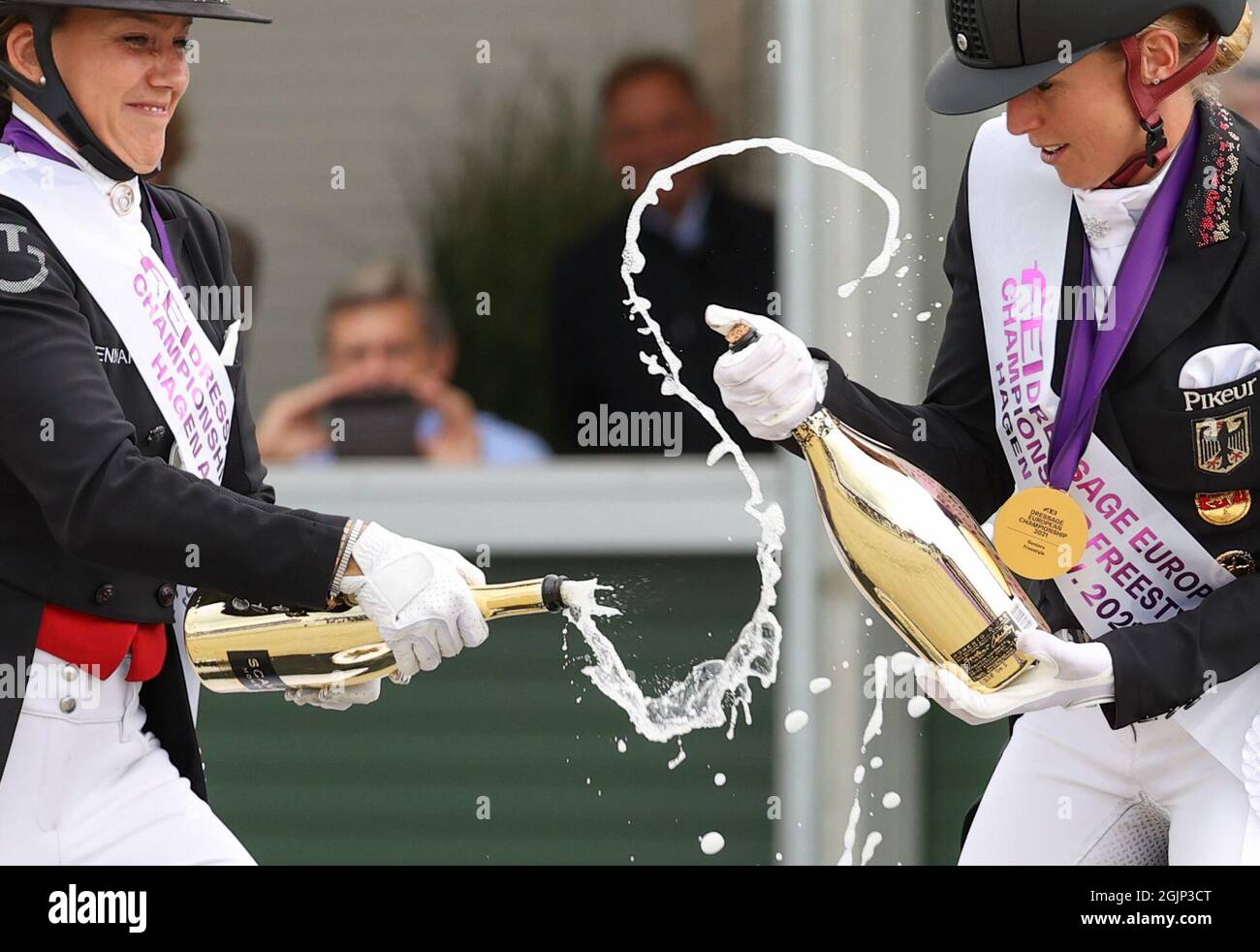Hagen A.T.W., Germany. 11th Sep, 2021. Equestrian sport: European ...