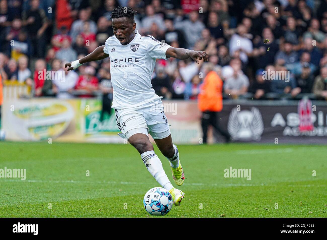 EUPEN, BELGIUM - SEPTEMBER 11: Isaac Nuhu of KAS Eupen during the ...
