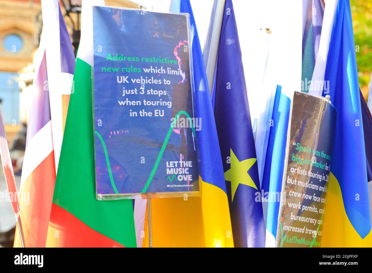 London, UK. 11th Sep, 2021. Pro-Europeans hold a “Thank EU for the ...
