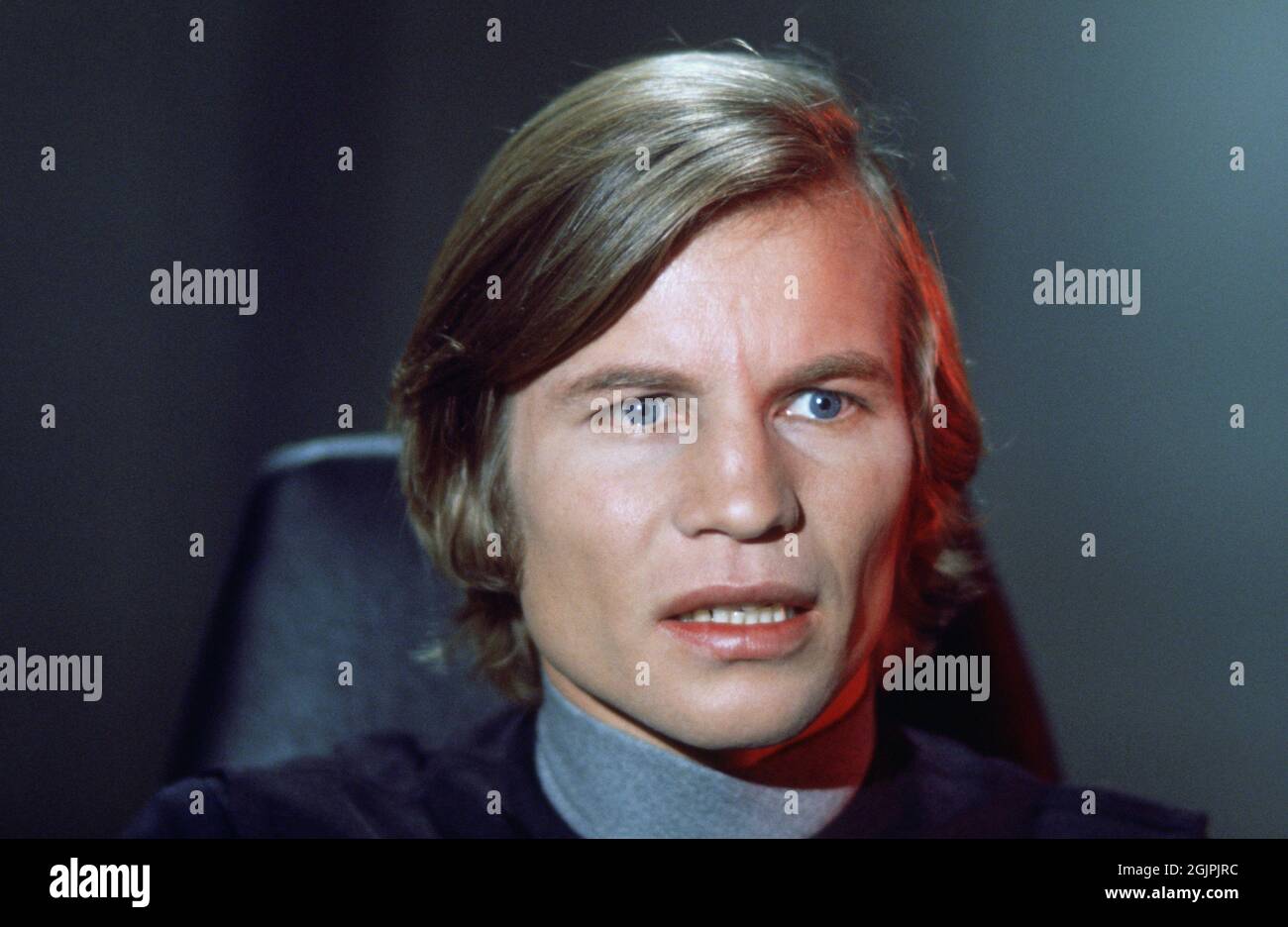 Michael york logans run 1976 hi-res stock photography and images - Alamy