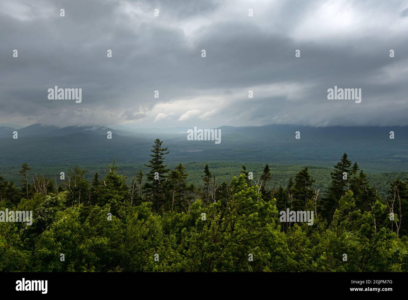 Horizon view of a natural place where the blue ocean is and a beautiful ...